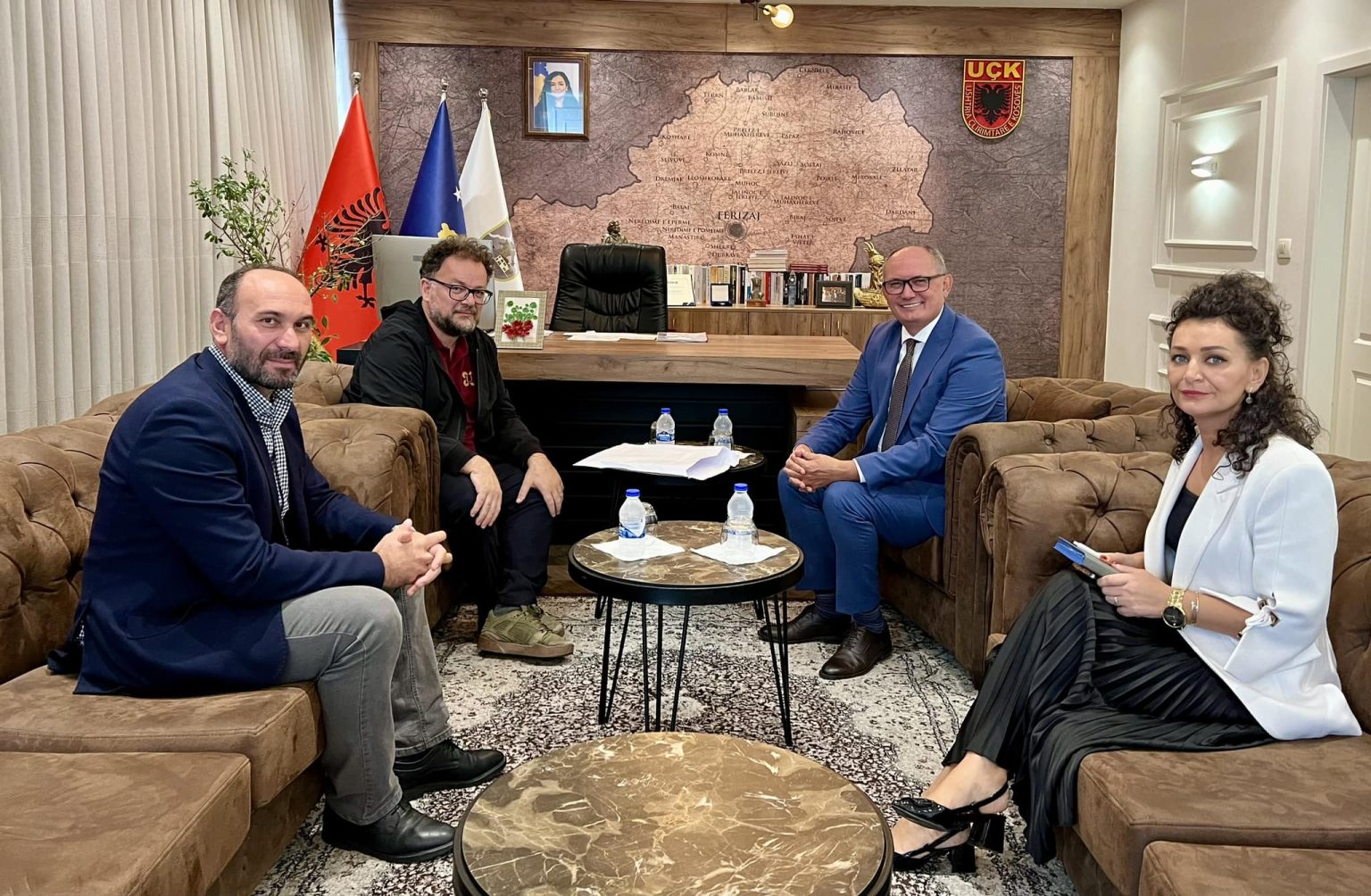 Kryetari Aliu pret profesorët universitar nga Fakulteti Filozofik Prof ...