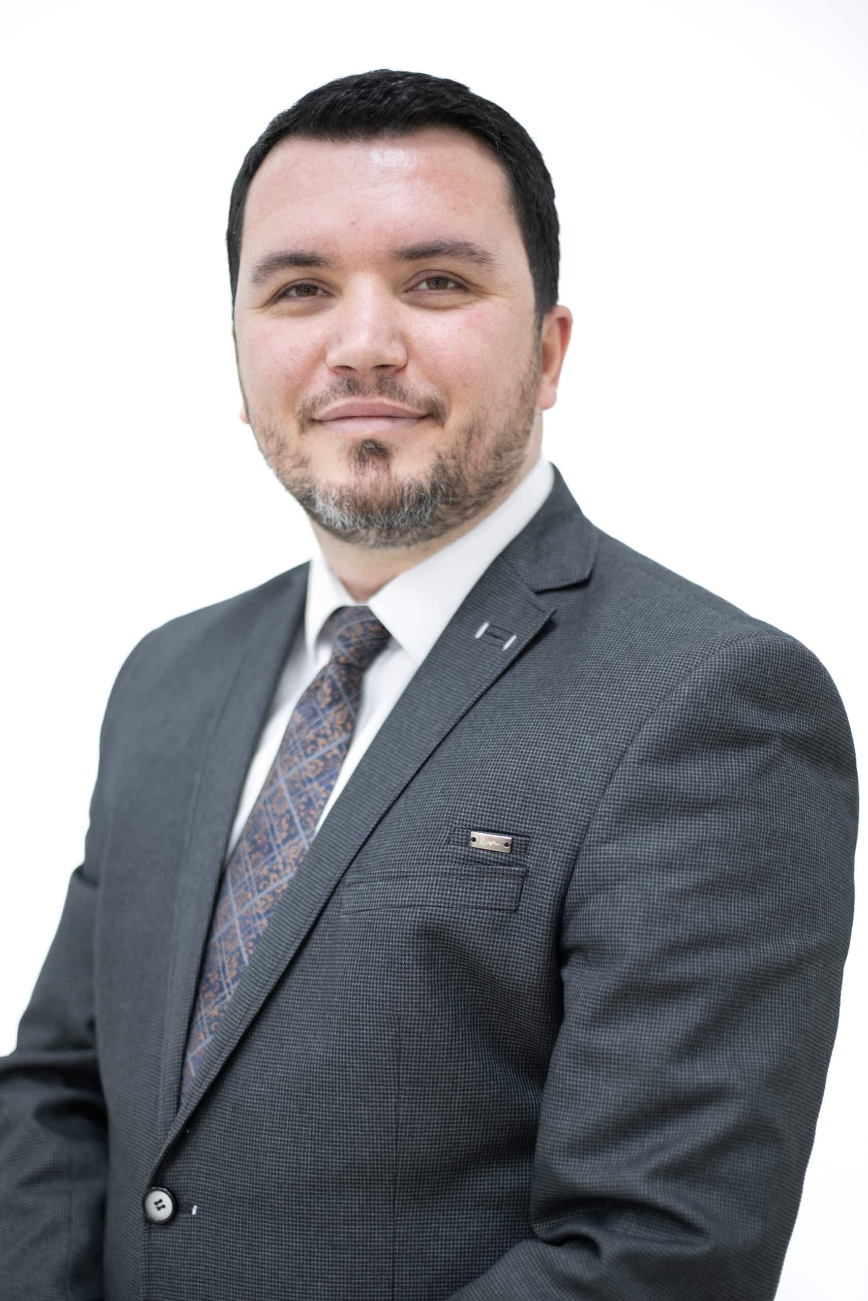 Flamur Istrefi – Komuna Ferizaj